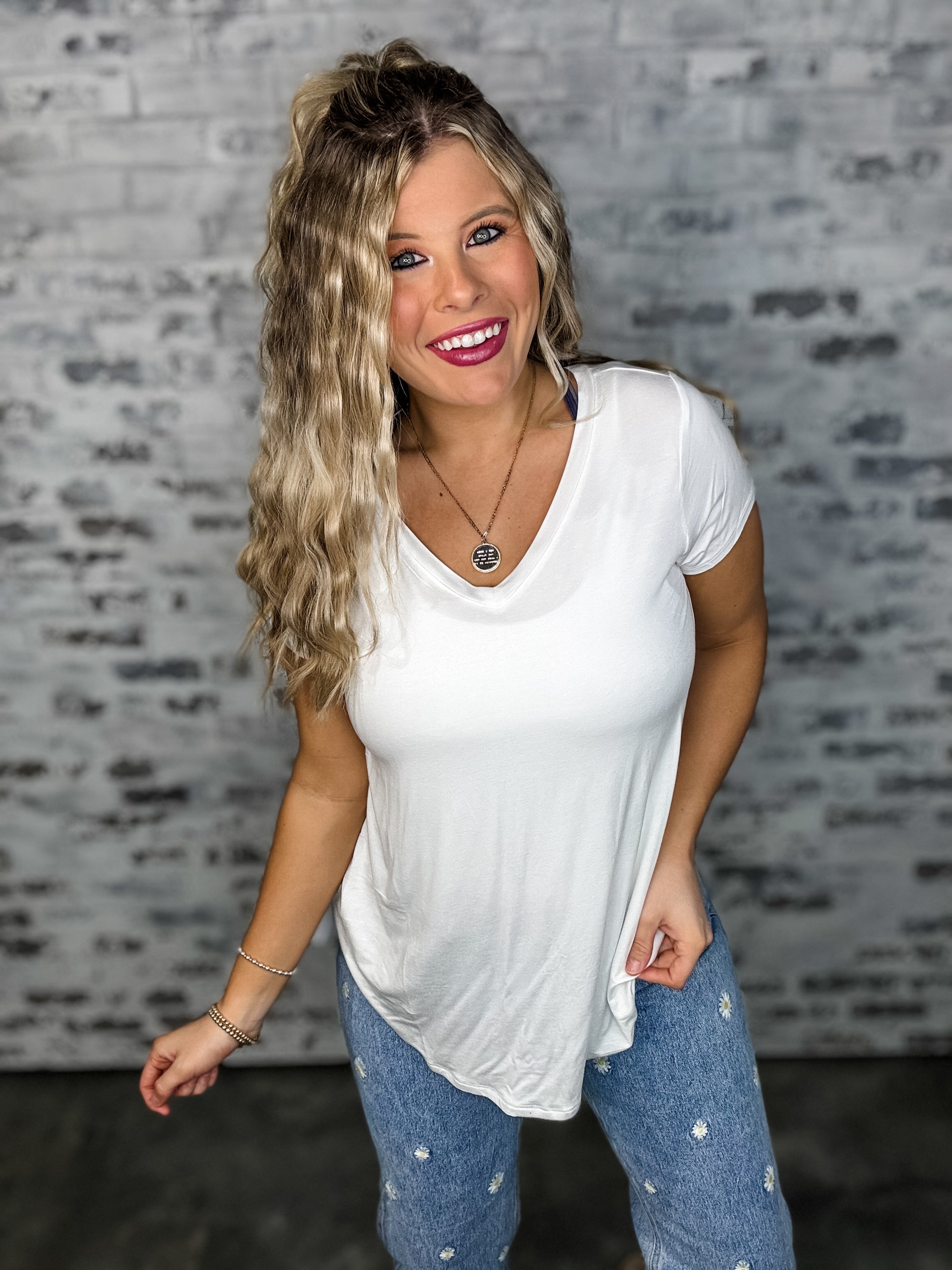Flow & Comfort Top - Ivory DOORBUSTER – Re-Fabbed Boutique