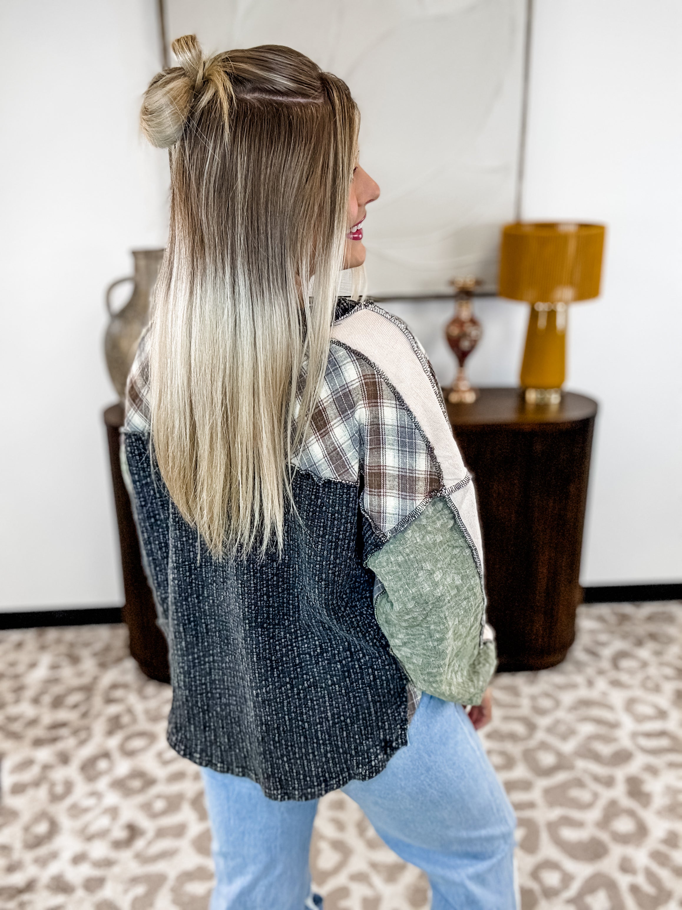 Threaded Harmony Top - Black – Re-Fabbed Boutique